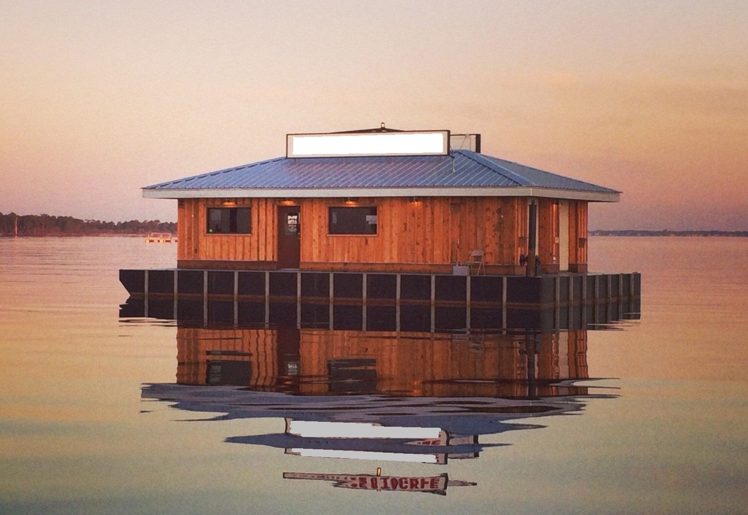 Houseboats, Party Barges, Dinner Boats For Sale - Lee Felterman & Assoc